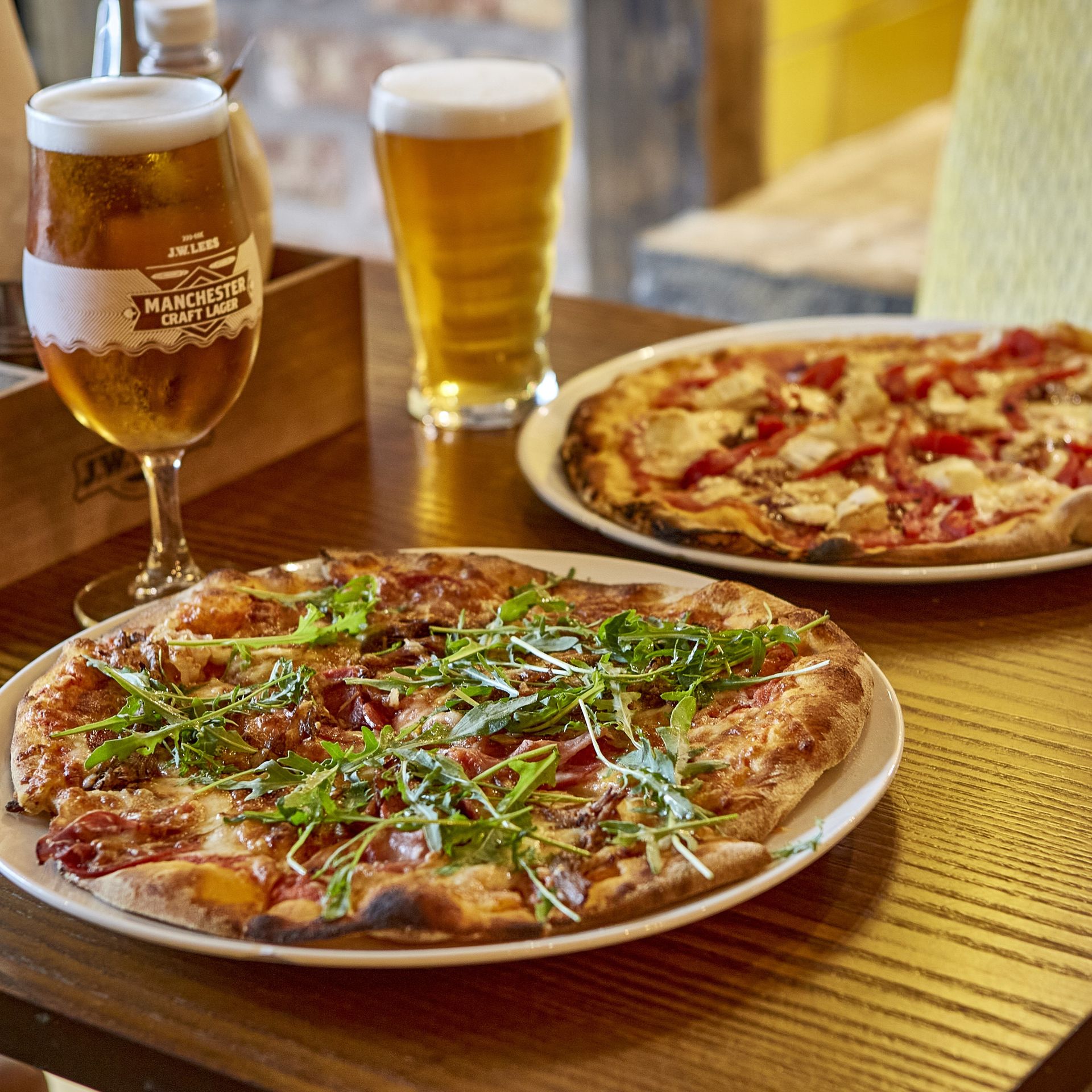 Halfway House | Pizza & Cask Ales In Chorley.